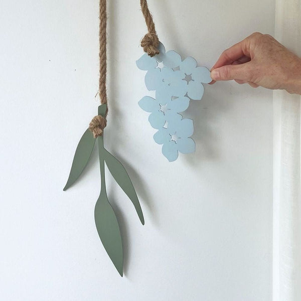 chatham island forget-me-not wall hanging decor | NZ gift