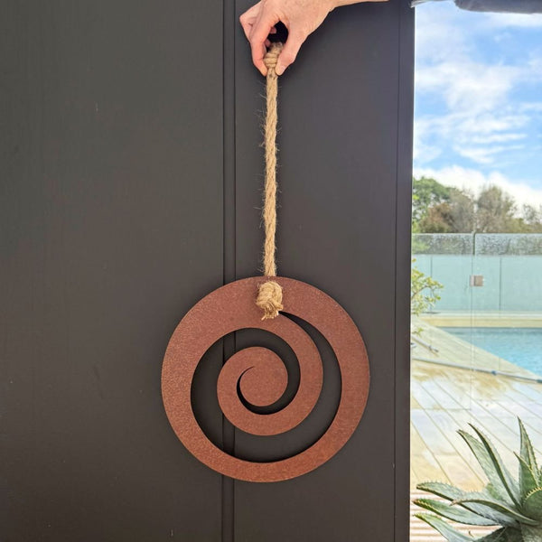 koru small gift size in corten steel | NZ art | LisaSarah